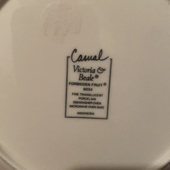 Casual victoria Beale | Dining | Victoria Beale Salad Plate Design ...